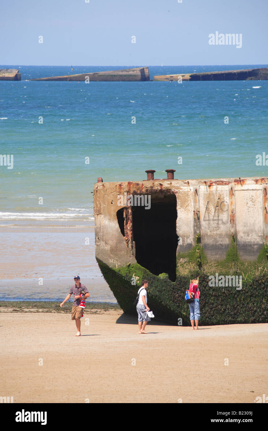 Arromanche hi-res stock photography and images - Alamy