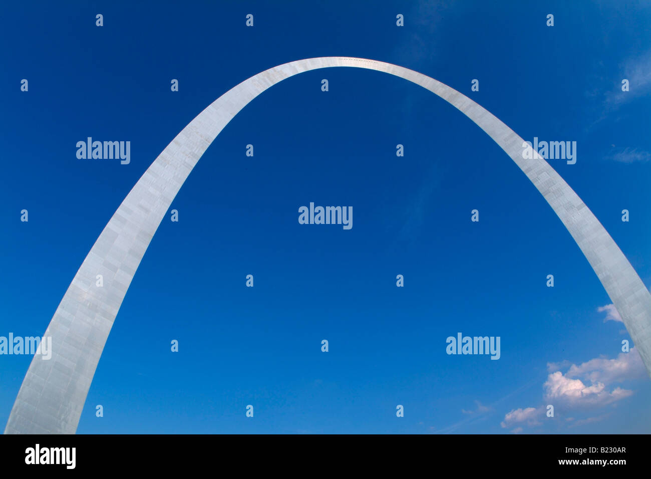 St louis gateway arch construction hi-res stock photography and images ...