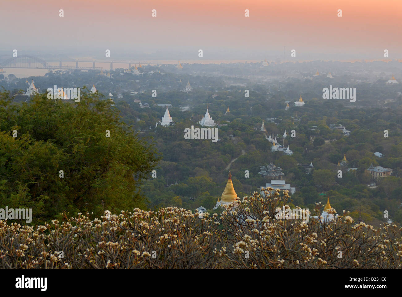 Myanmar burma sagaing division sagaing hi-res stock photography and ...