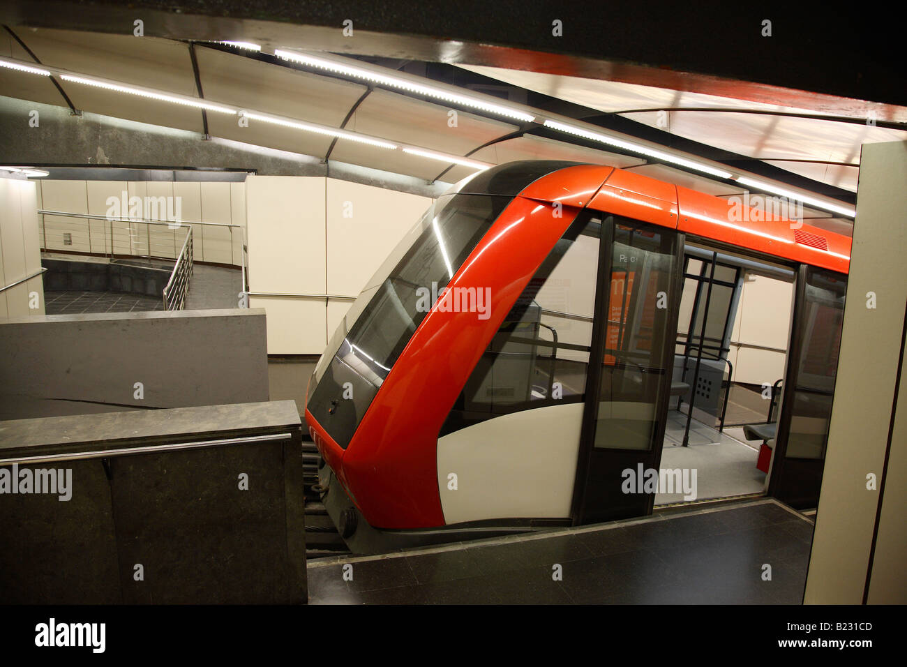 Funicular De Montjuic High Resolution Stock Photography and Images - Alamy