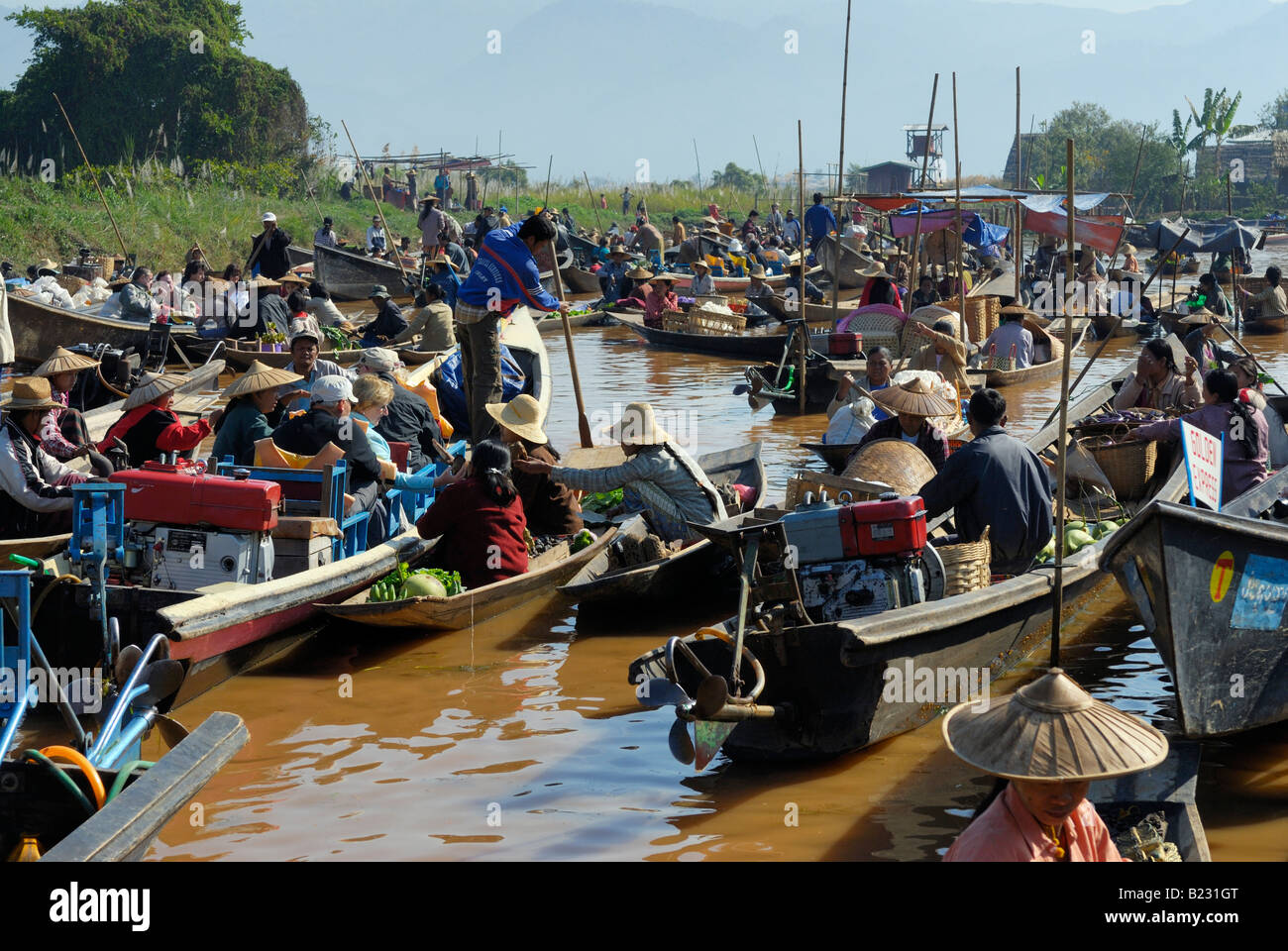 Floating market in lake Inle Lake Shan State Myanmar Stock Photo - Alamy