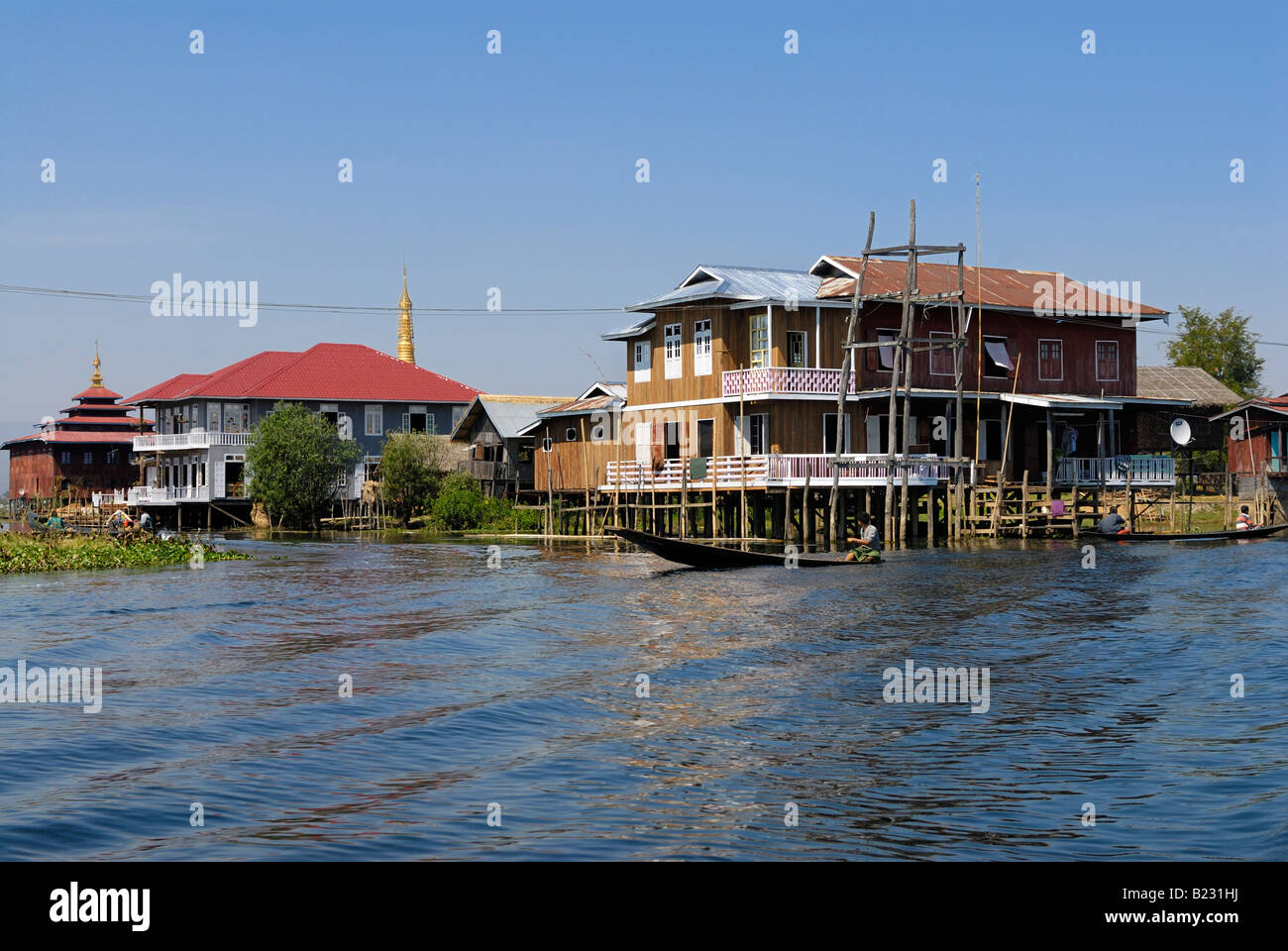 Geography myanmar inle lake asia hi-res stock photography and images ...