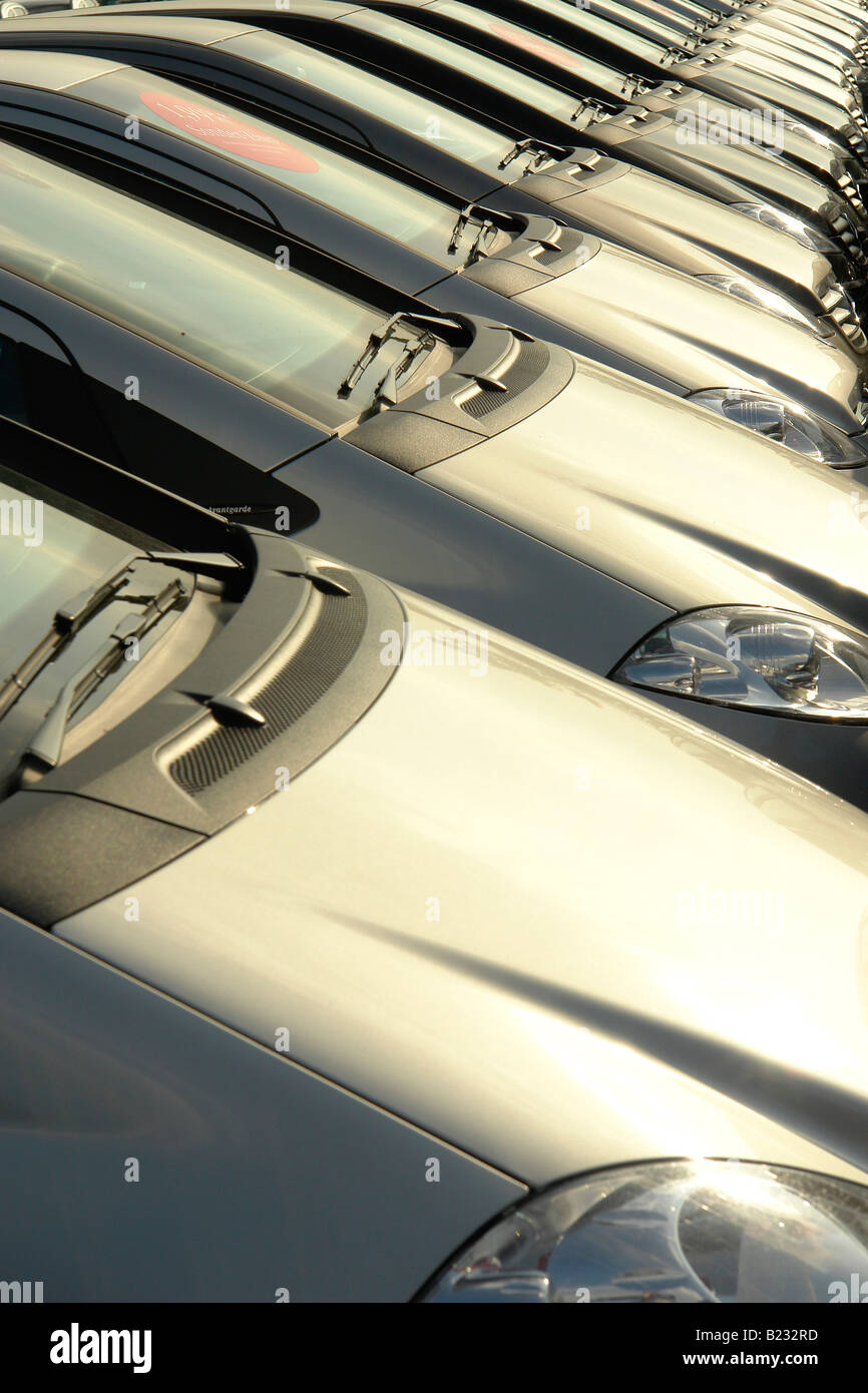 Cars bonnet hi-res stock photography and images - Alamy