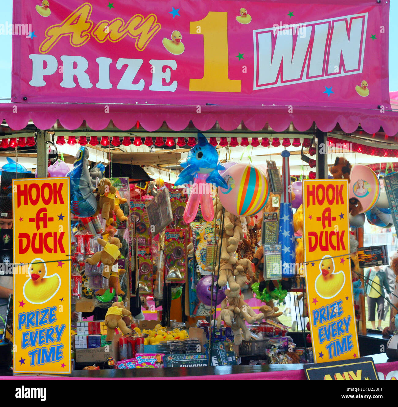 Hook a duck stall hi-res stock photography and images - Alamy