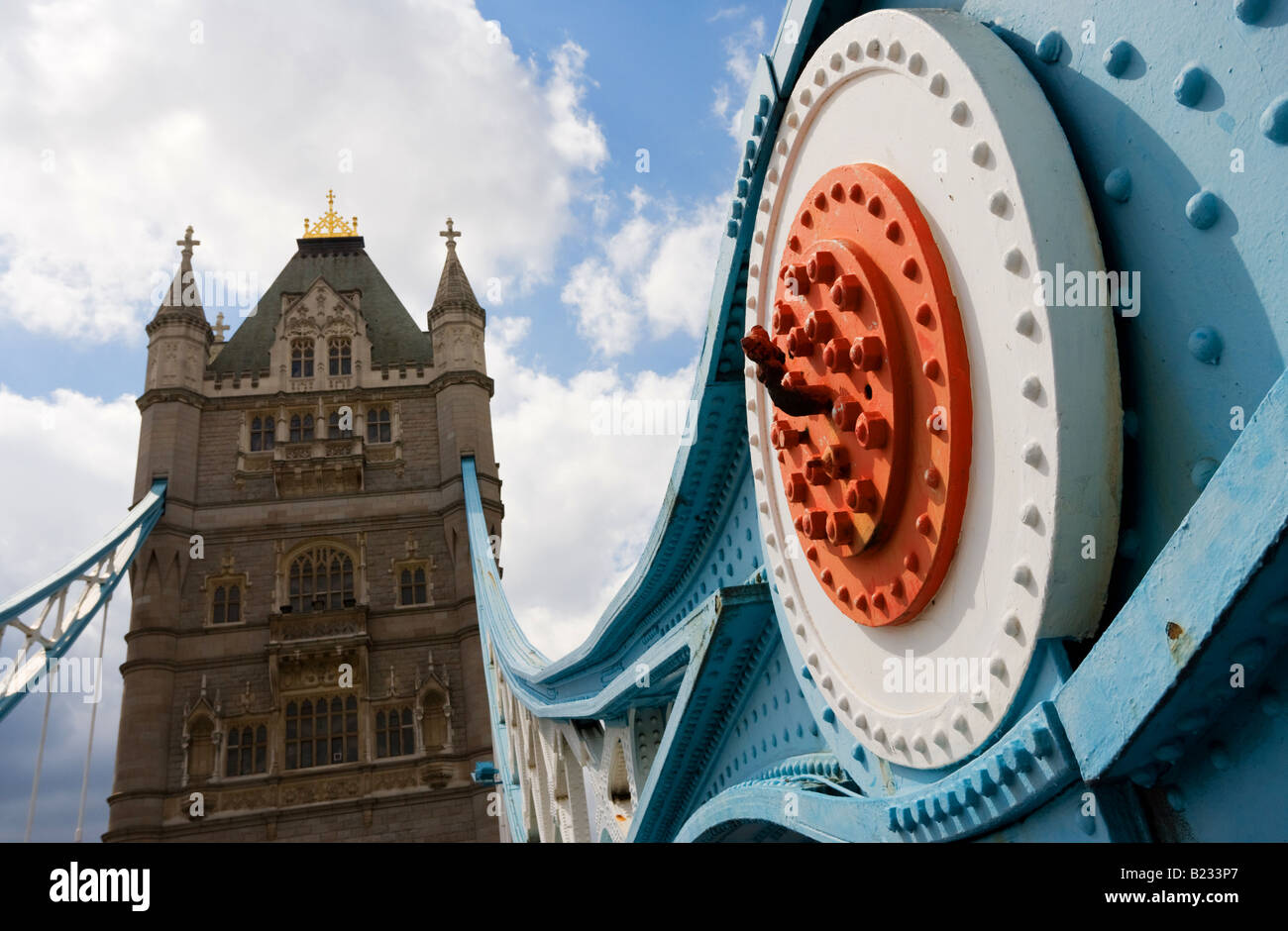 Rivets girder hi-res stock photography and images - Alamy