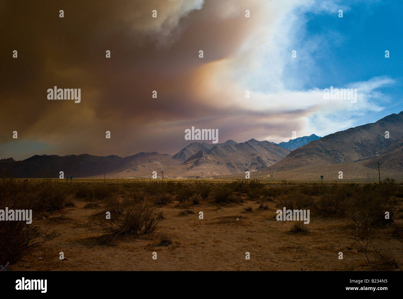 CALIFORNIA LONE PINE Clouds of heavy smoke from forest fires burning in ...