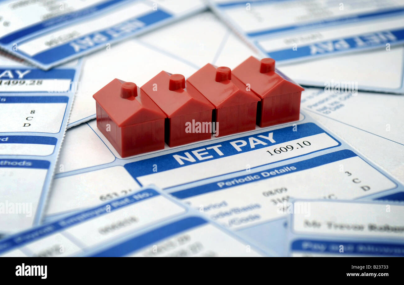 Monopoly money hand hi-res stock photography and images - Alamy