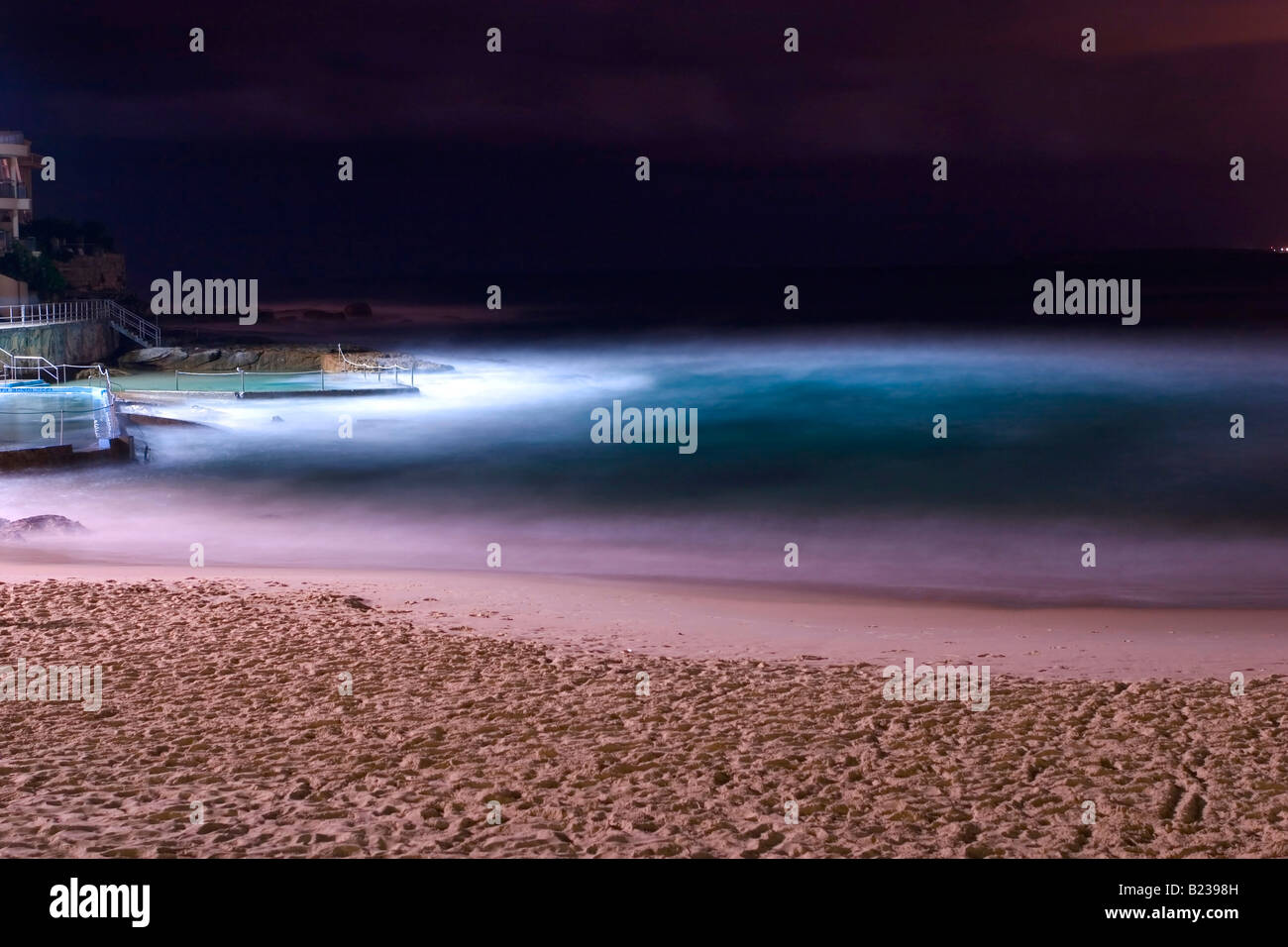 Bondi Beach Sydney Australia at Night. Long Exposure, Amazing Colours ...