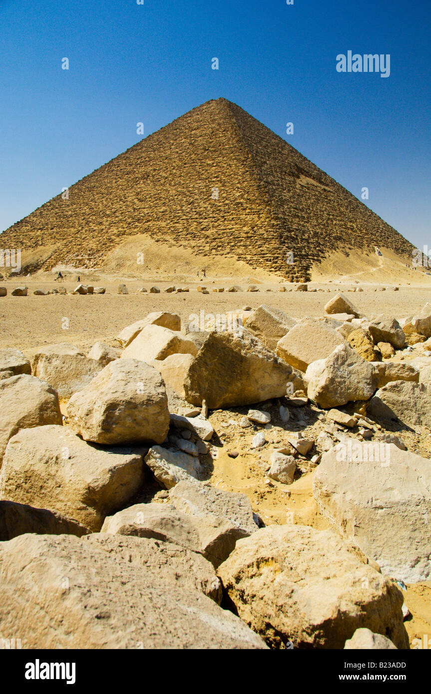 The Red Pyramid of Snefru near Dashur Egypt Stock Photo - Alamy