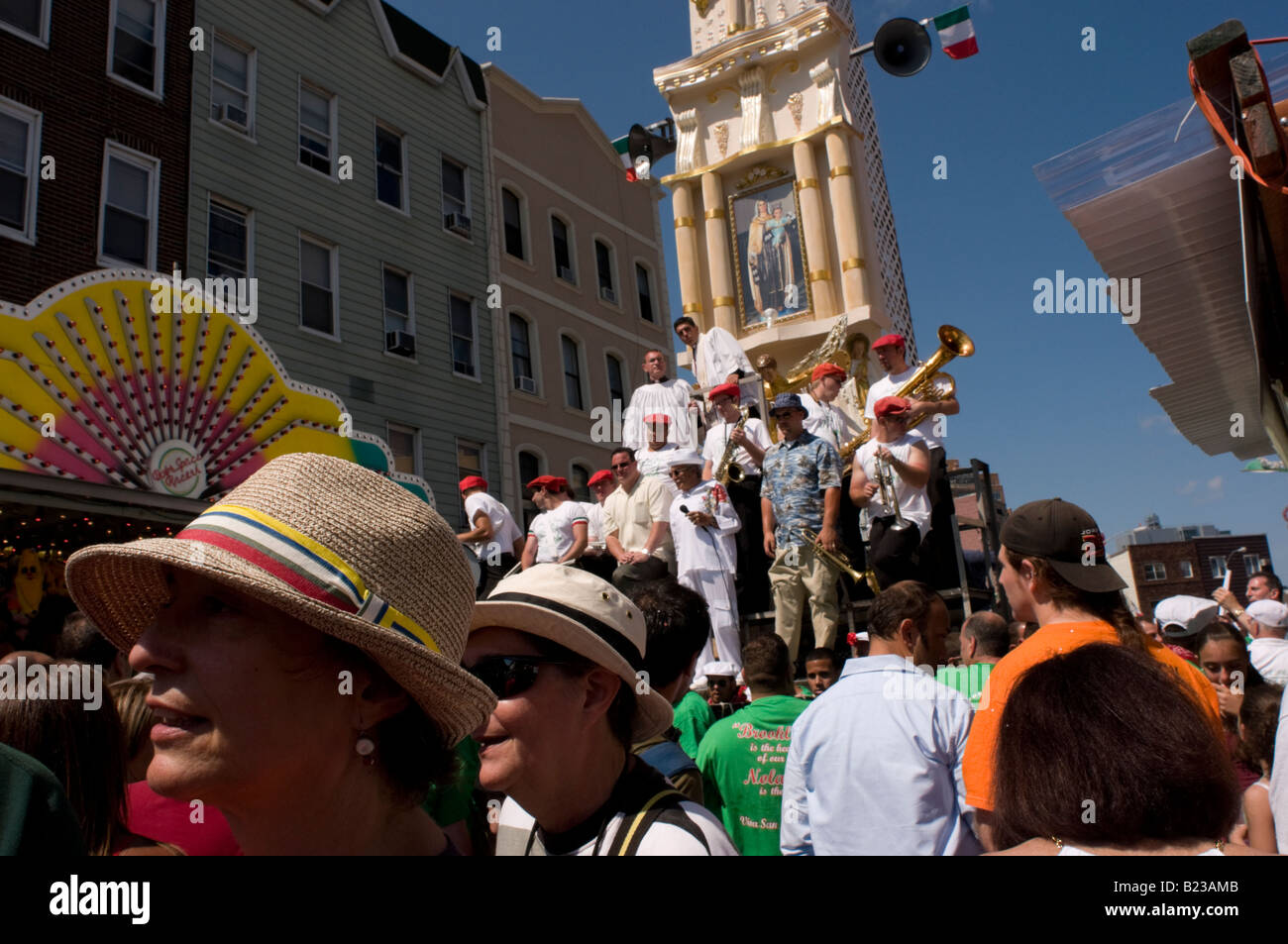 Italian feast hi-res stock photography and images - Alamy