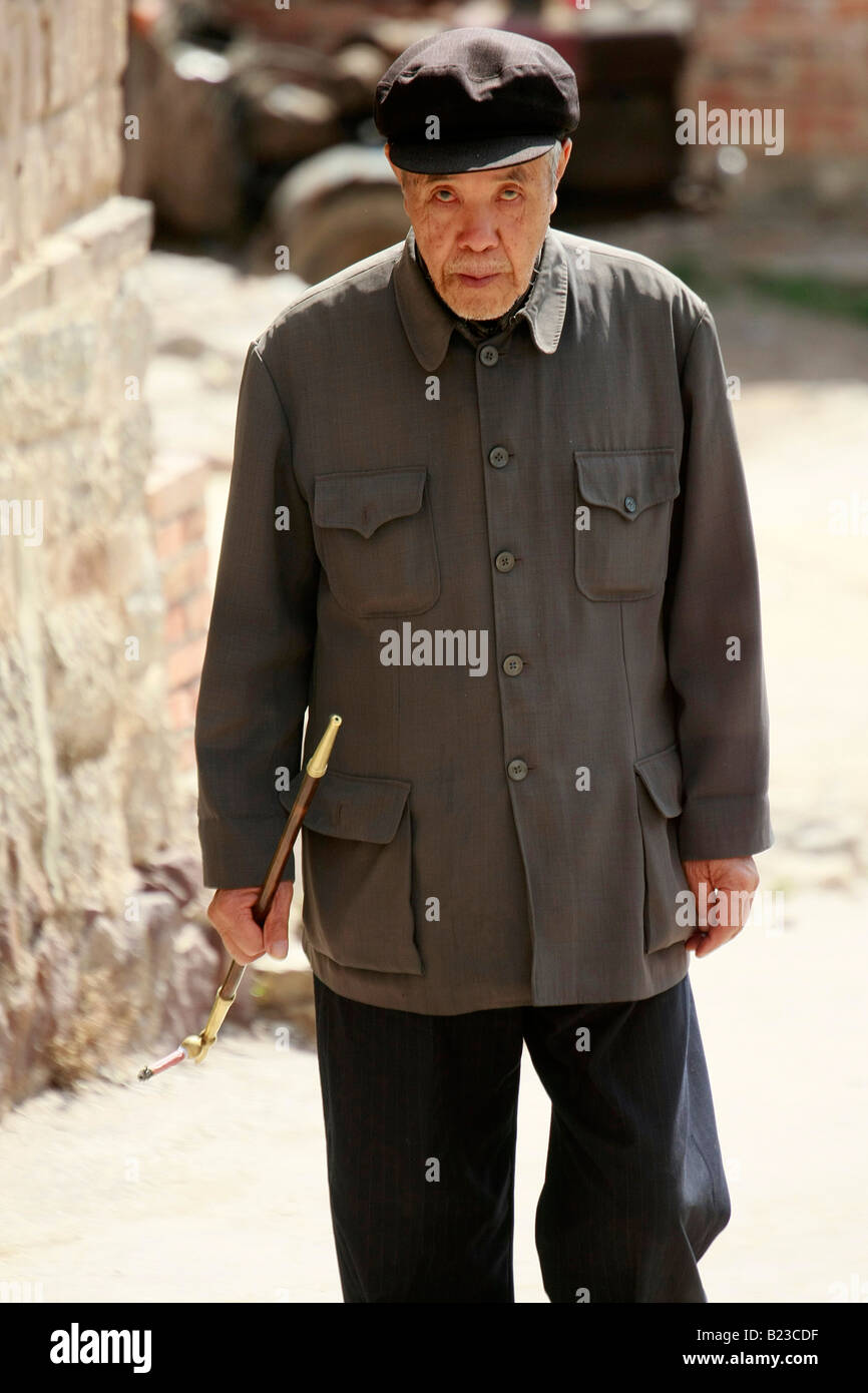 Chinese man at the village of Tuanshan, Yunnan, China Stock Photo - Alamy