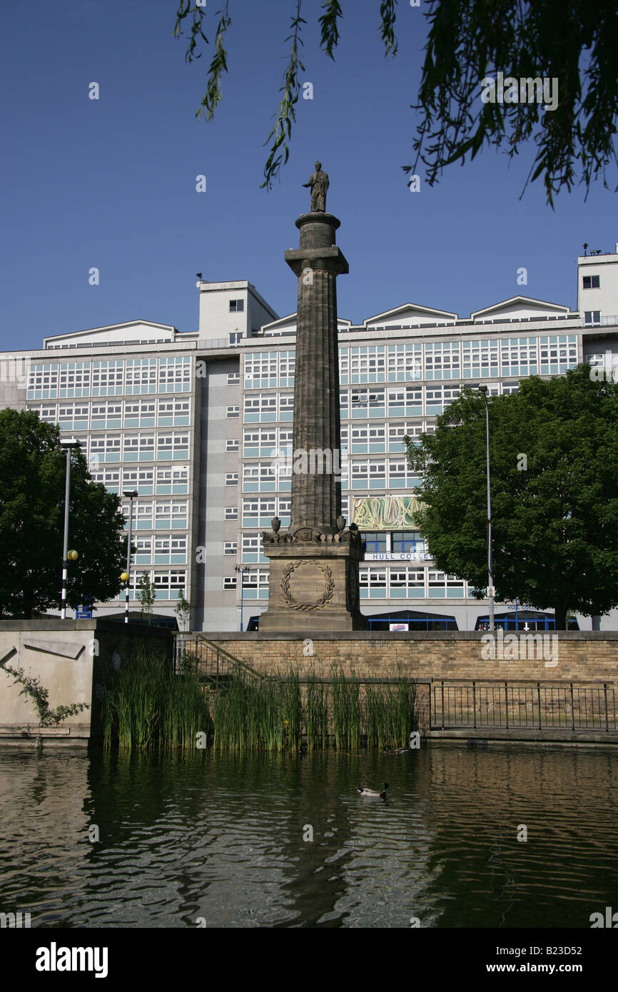 City of Kingston upon Hull, England. The William Wilberforce Monument with the Hull College ...