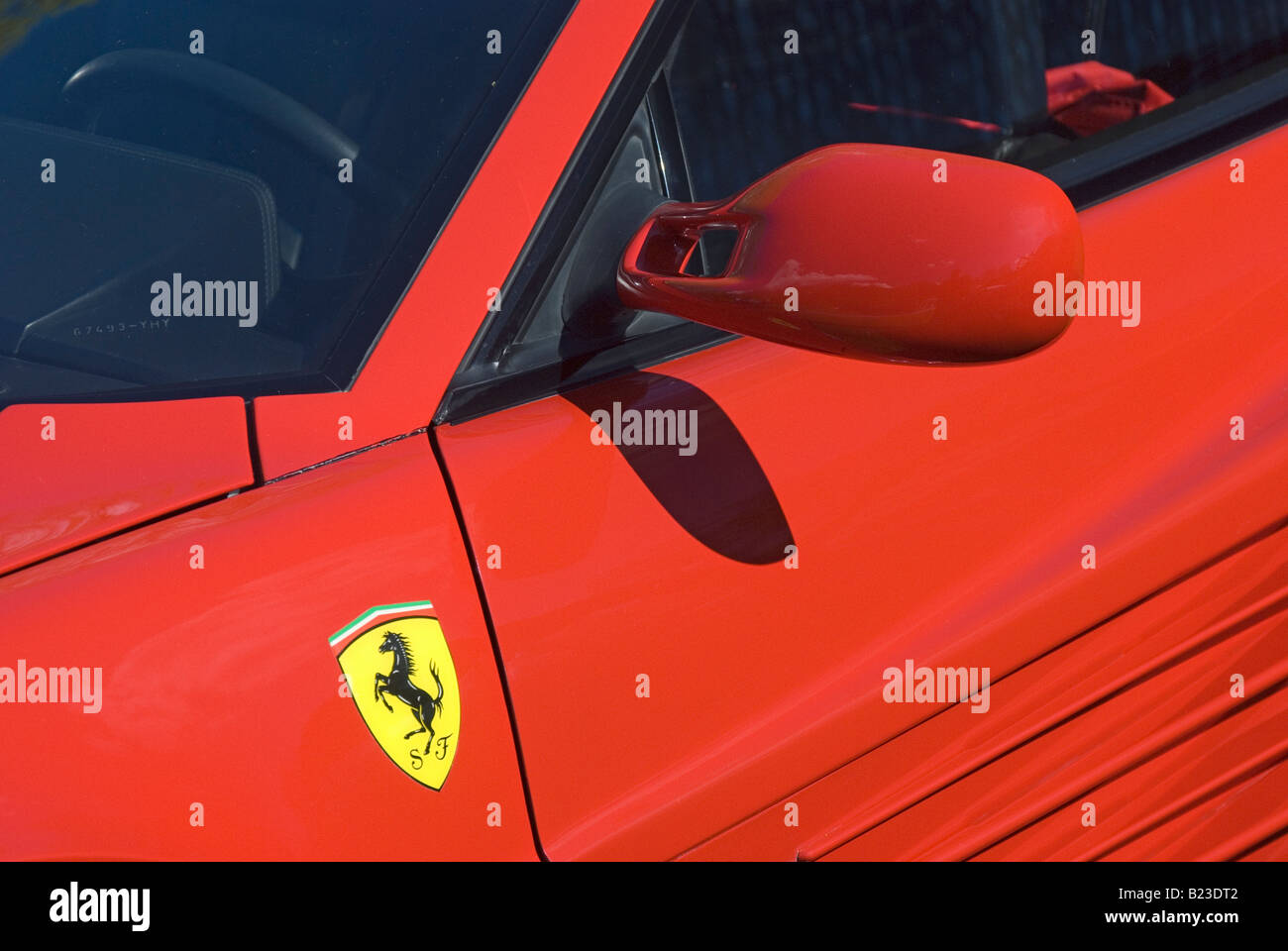 Ferrari testarossa 512 red hi-res stock photography and images - Alamy