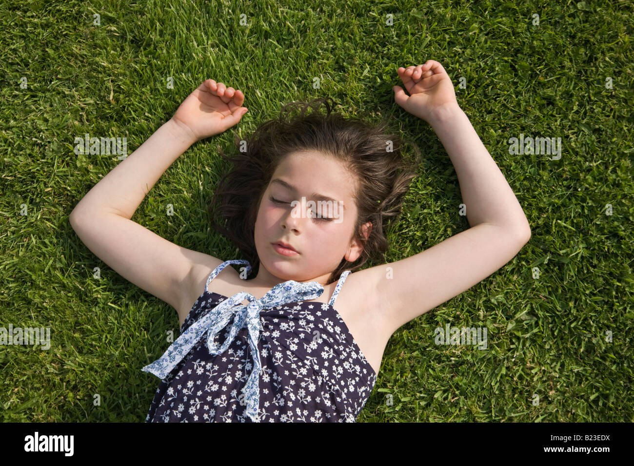 Little Girl Closed Eyes at Samuel Arteaga blog