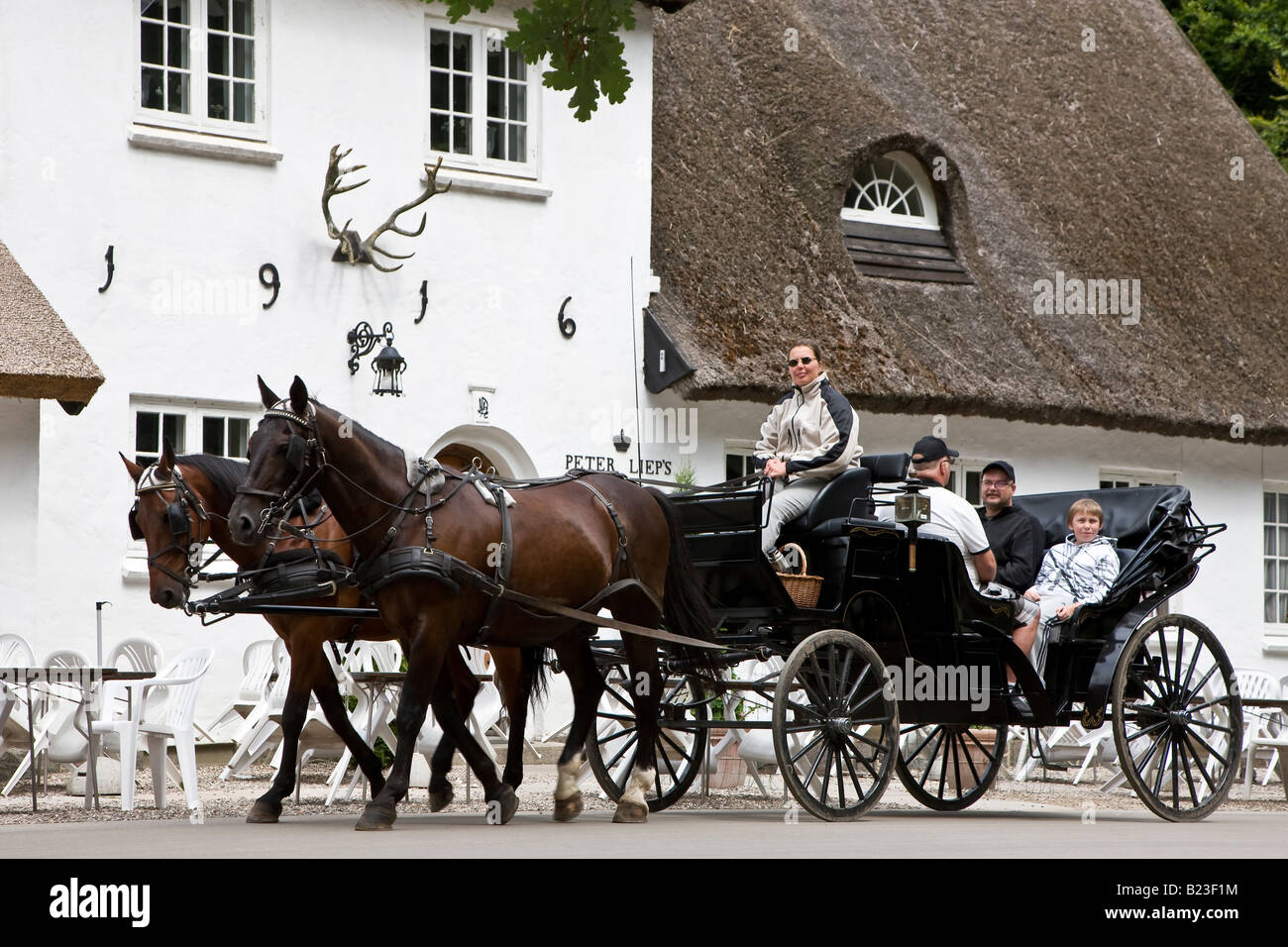 Hackney transport hi-res stock photography and images - Alamy