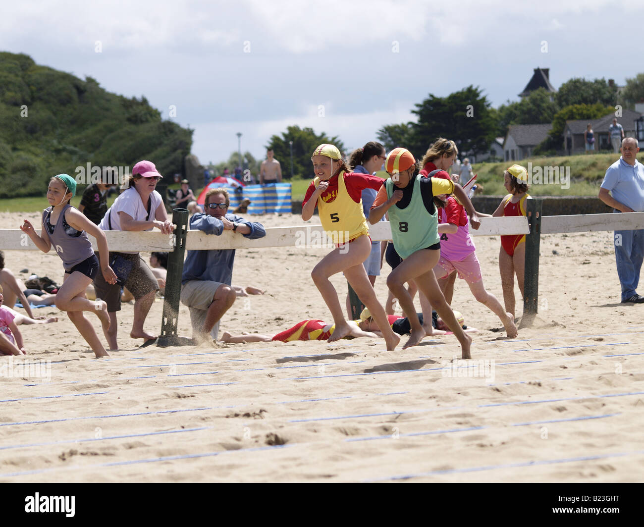 Bude cornwall girls hi-res stock photography and images - Alamy