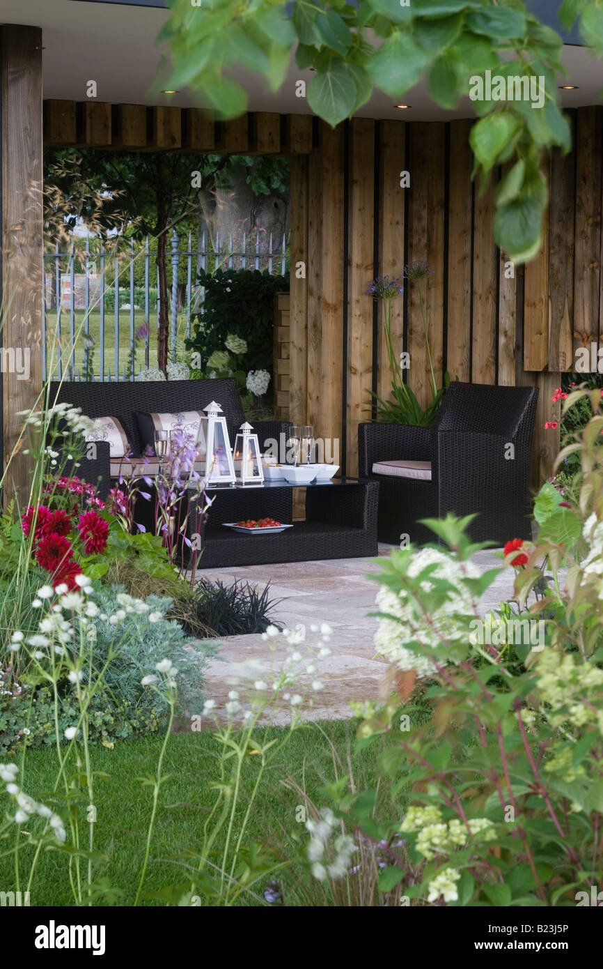 The Homebase Room with a View, 2008 Hampton Court Flower Show, England ...