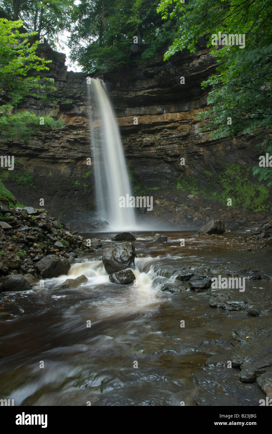Hardraw Force, near Hawes, Wensleydale, Yorkshire Dales National Park ...