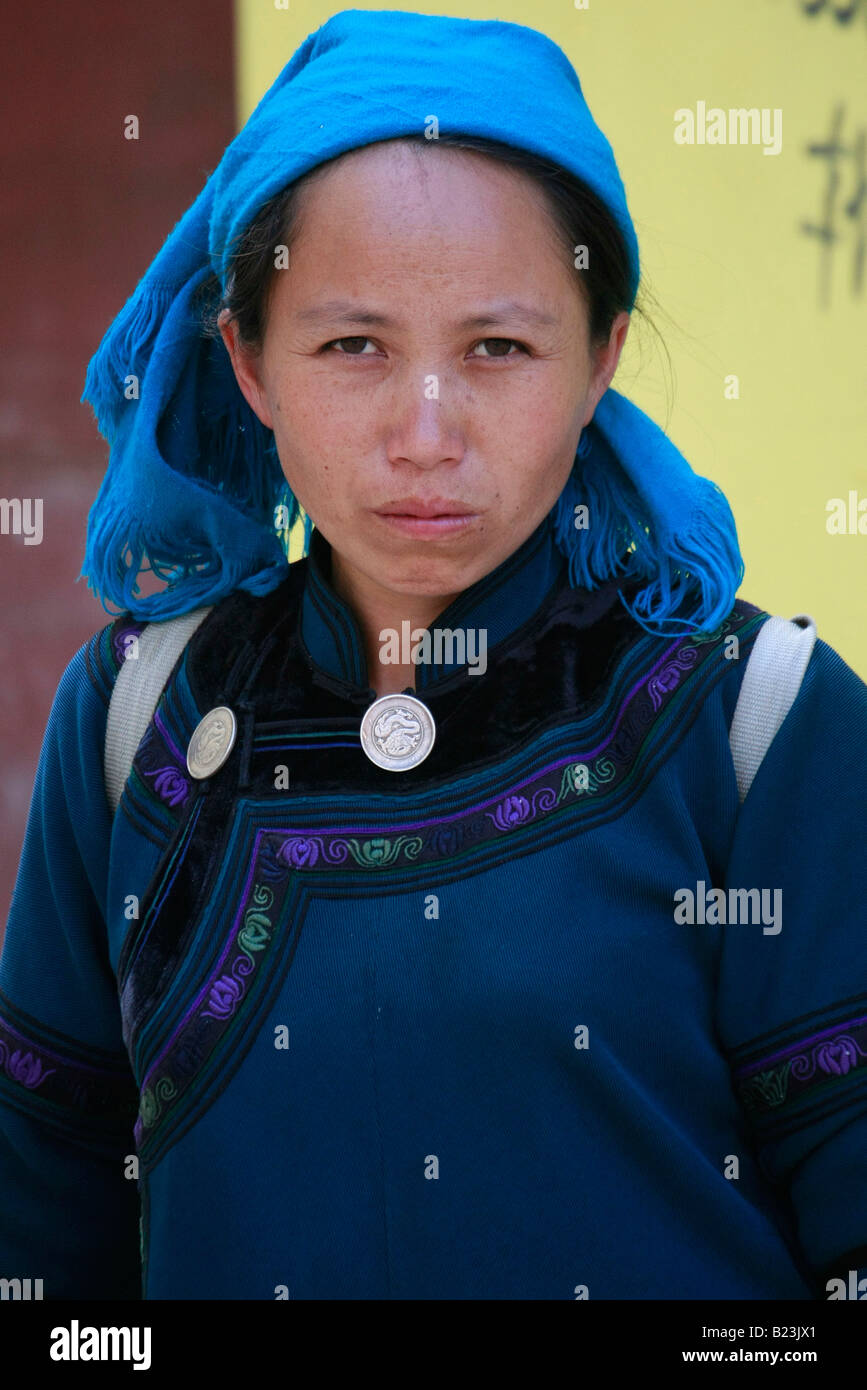 Hani ethnic minority hi-res stock photography and images - Alamy