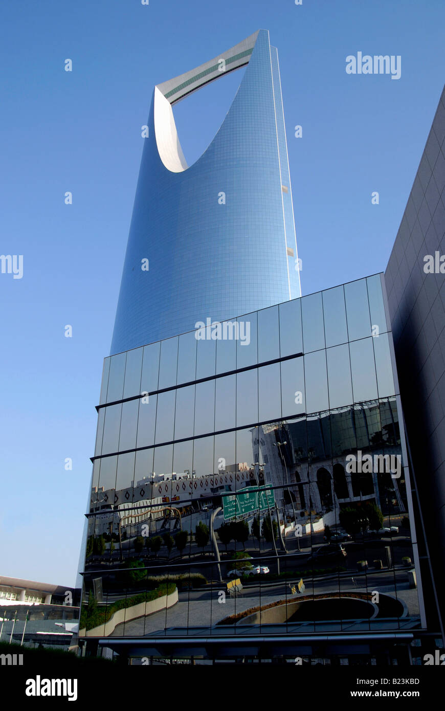 Riyadh skybridge hi-res stock photography and images - Alamy