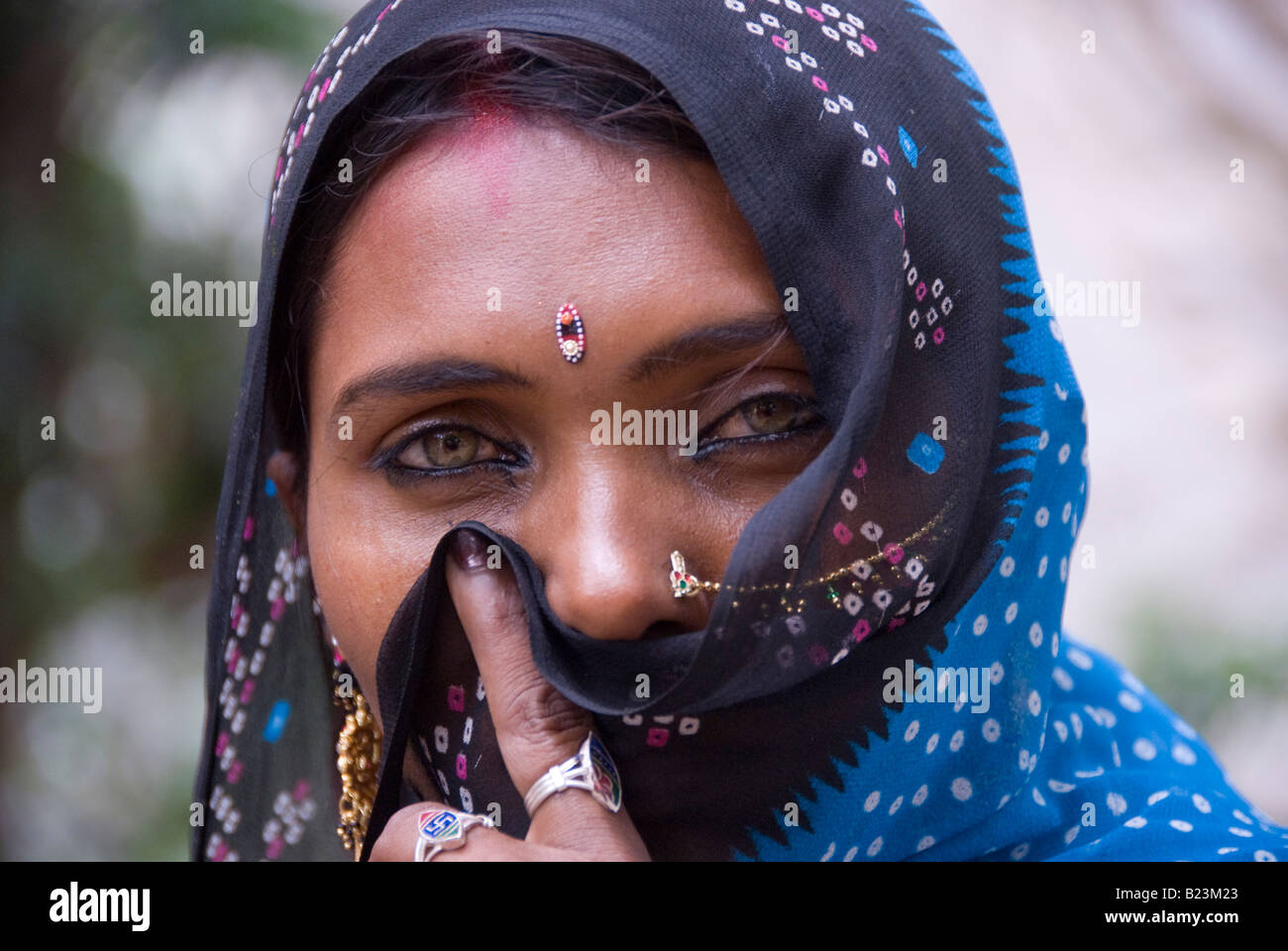 Portrait of a Rajasthani woman from the Thar desert of India, with ...