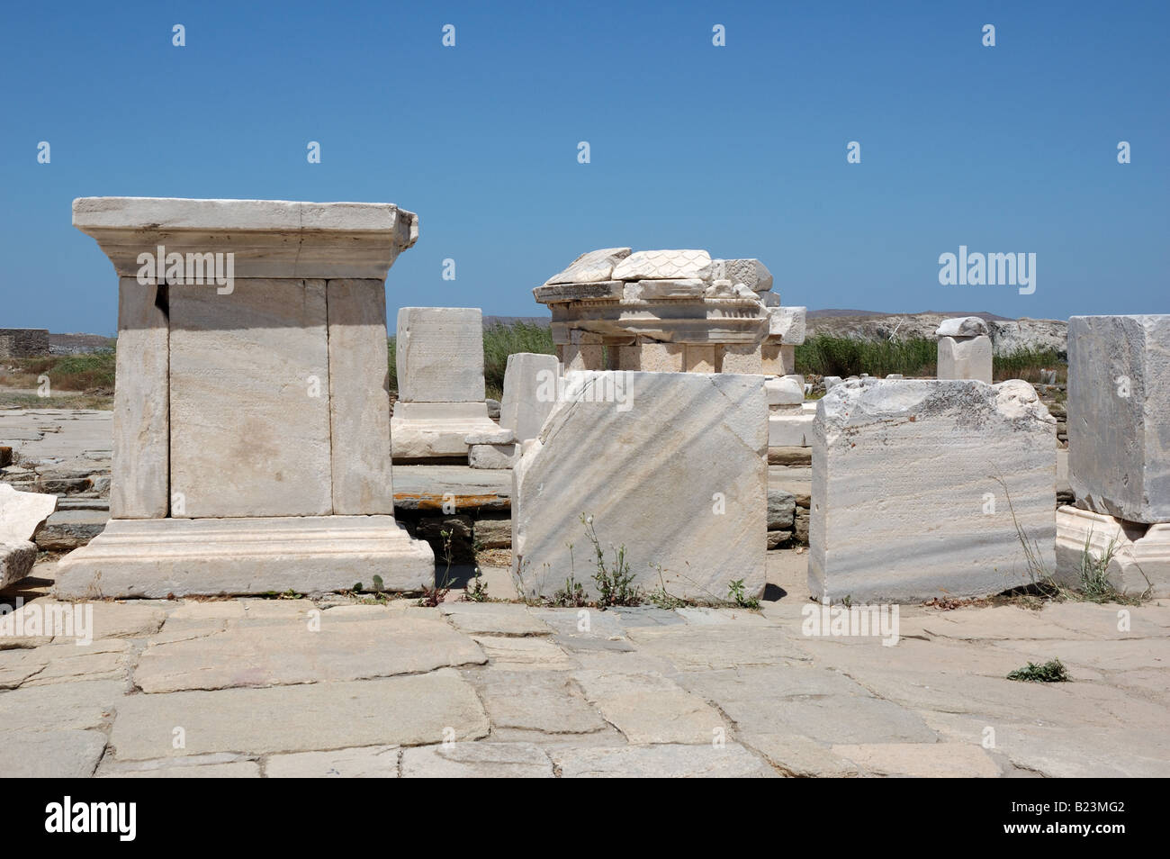 Agora of the Competaliastae, Delos, Greece Stock Photo - Alamy