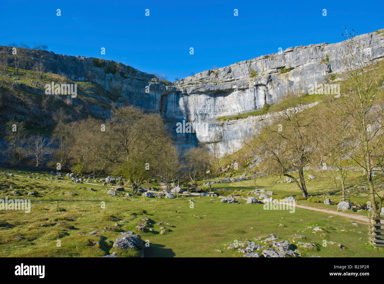 Malham climbing hi-res stock photography and images - Alamy