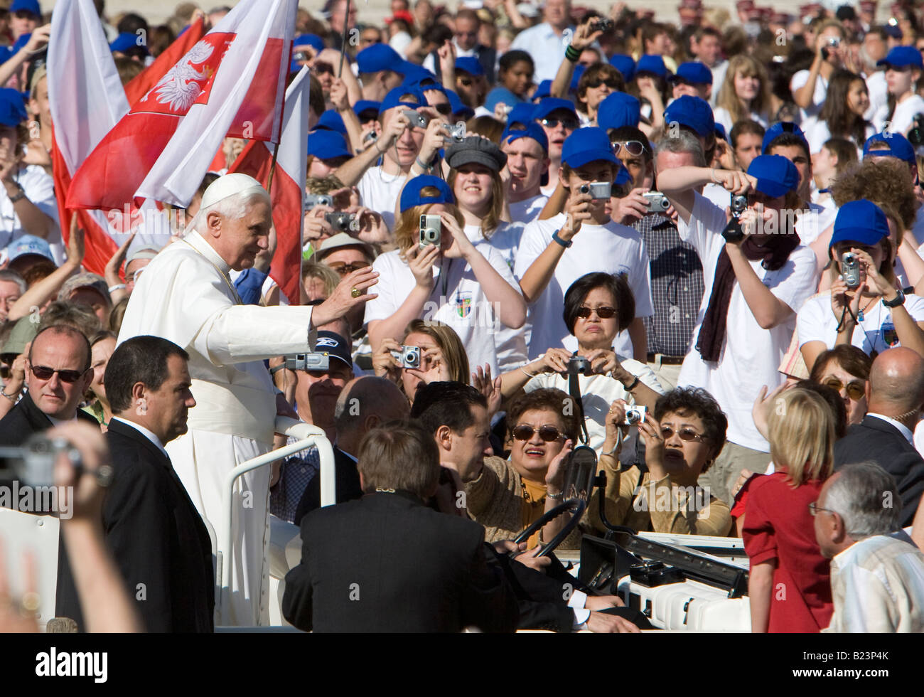 Pope Benedict Papal appearance Vatican City Italy Stock Photo - Alamy