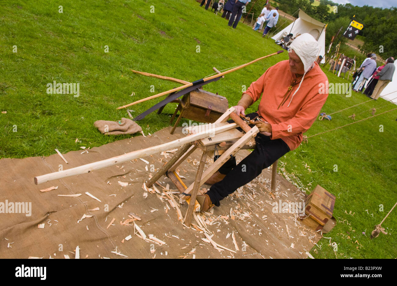 Medieval bow maker hi-res stock photography and images - Alamy