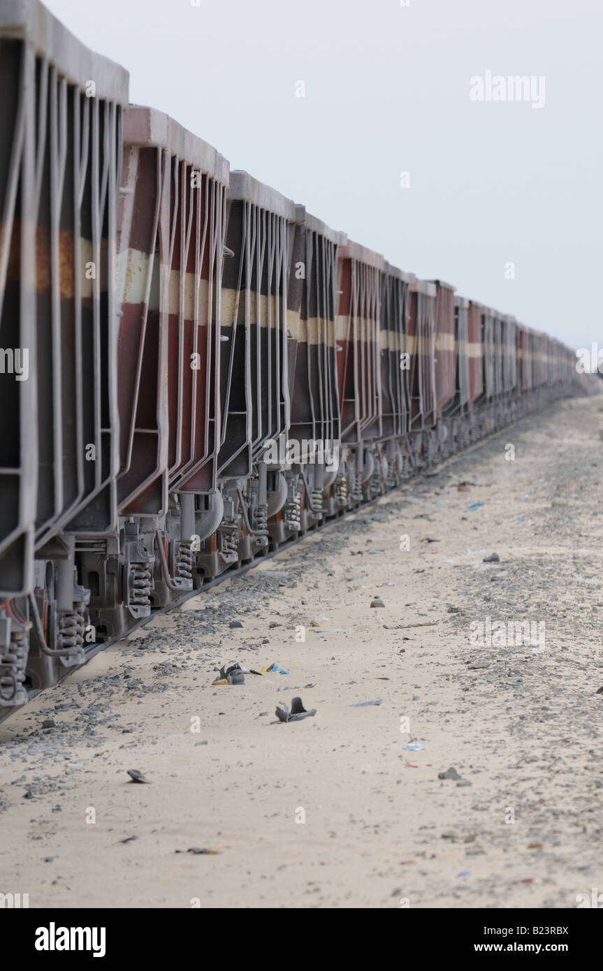 Iron ore train the longest and heaviest train in the wolrd Nouadhibou ...