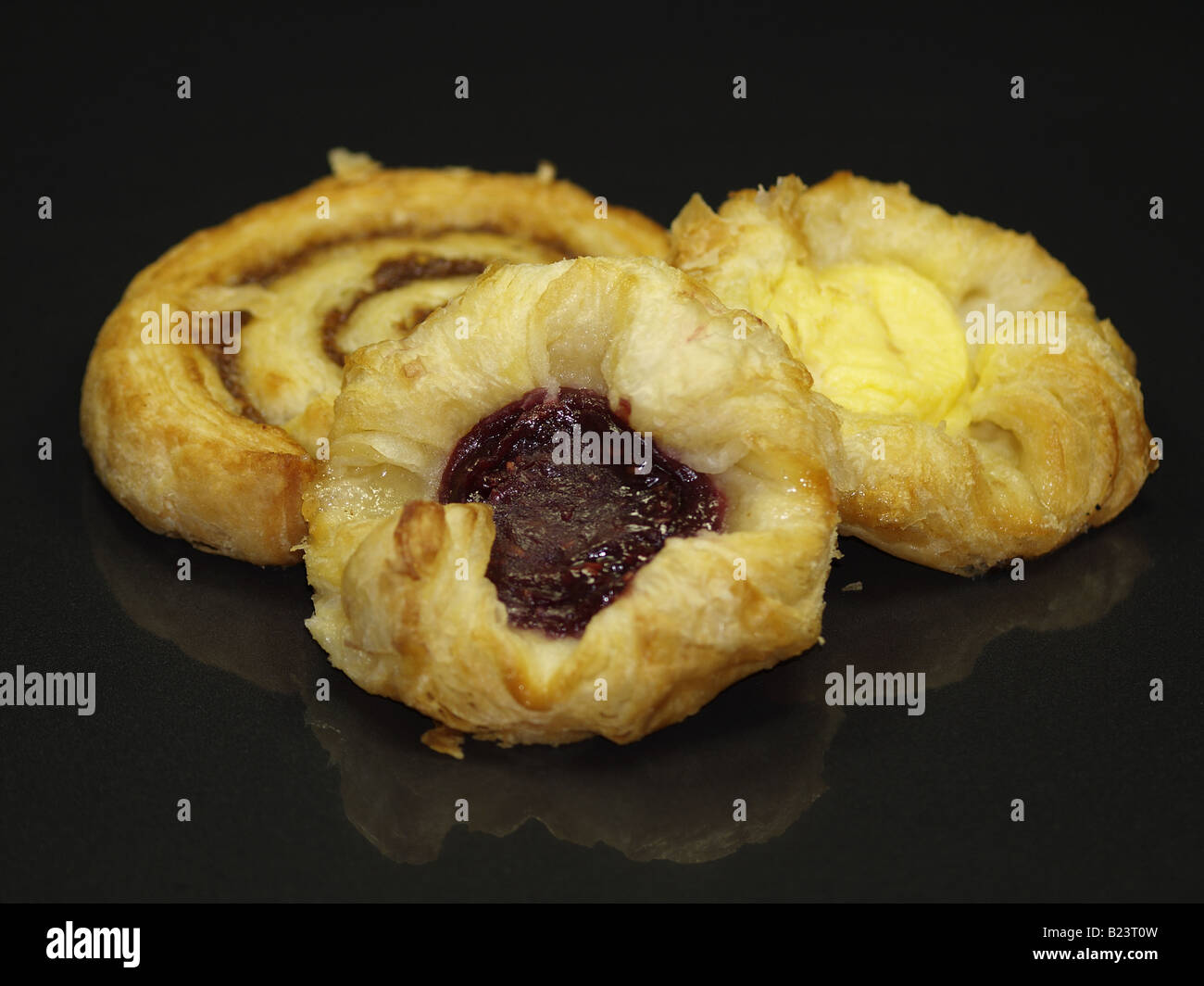 Danish pastries hi-res stock photography and images - Alamy