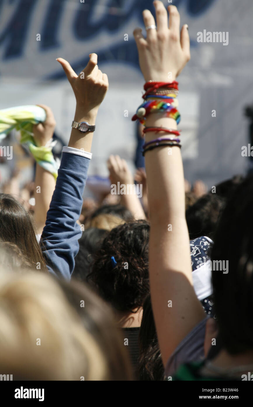 crowd of revellers at music concert gig outdoors Stock Photo - Alamy