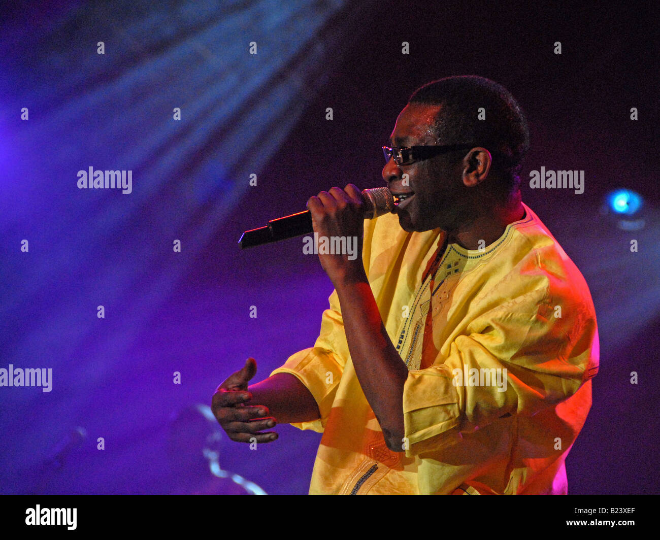 Youssou ndour hi-res stock photography and images - Alamy