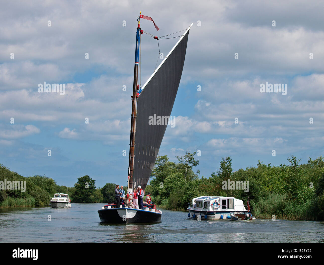 NORFOLK WHERRY ALBION SAILING PAST RIVER CRUISER TOWARDS RANWORTH BROAD ...