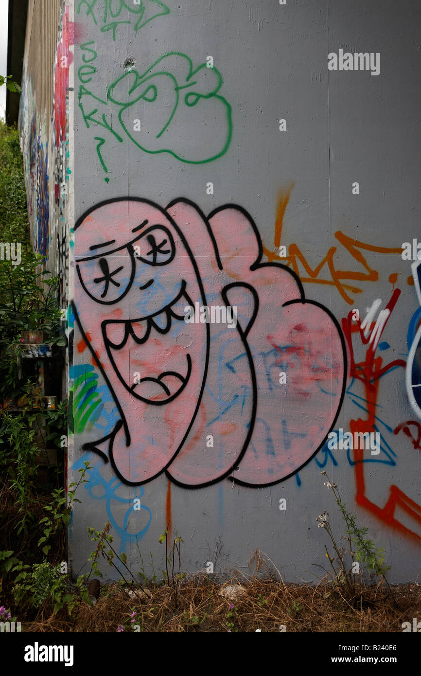 Urban art on railway underpass, Near Dunton Green, Kent Stock Photo - Alamy