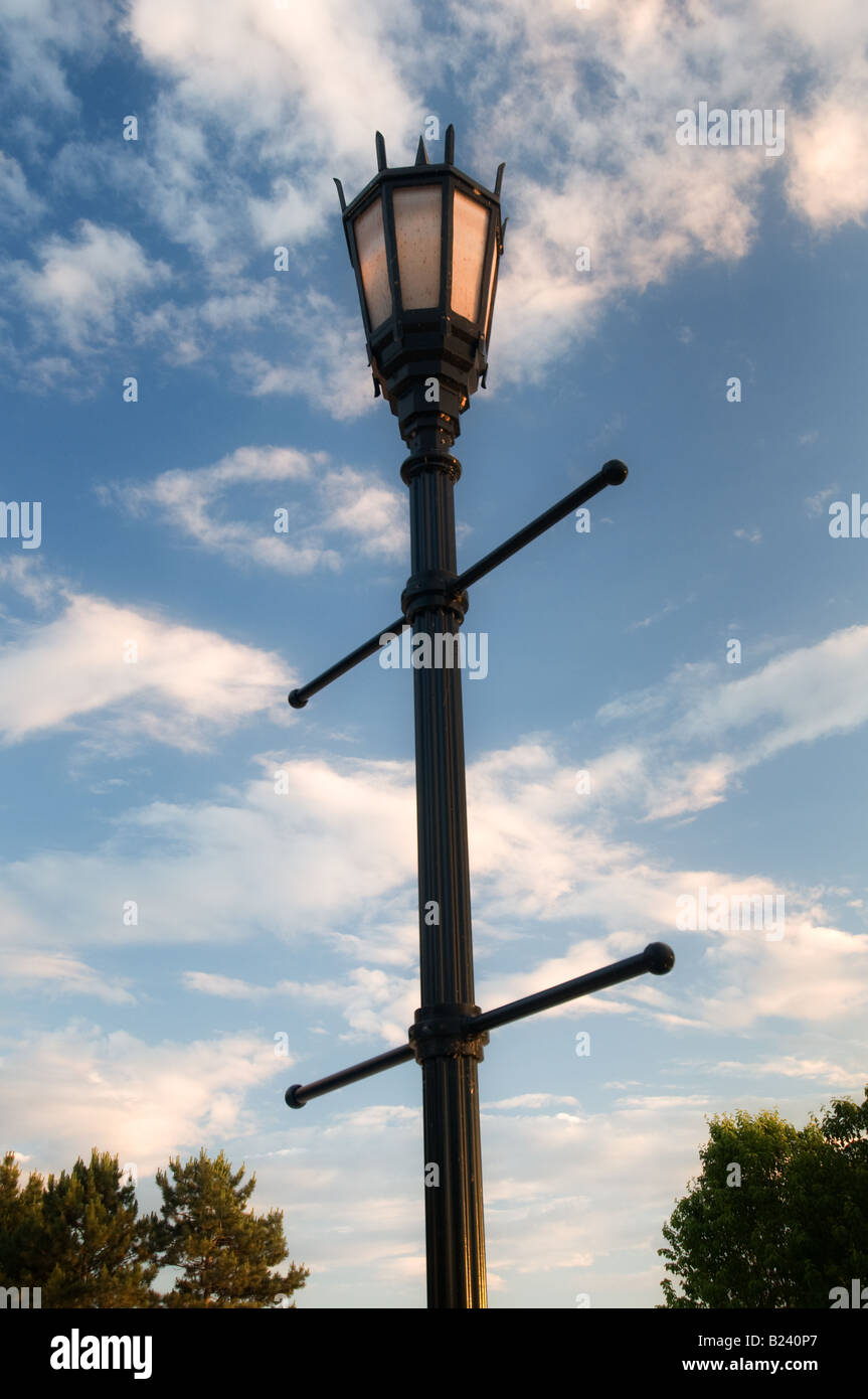 Old fashioned street lamp hi-res stock photography and images - Alamy