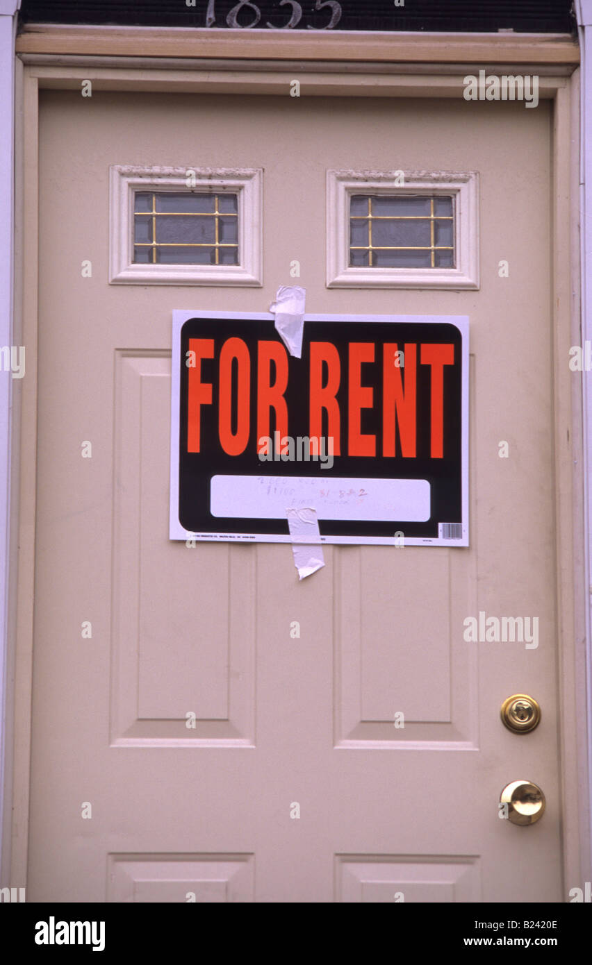 House for rent sign hi-res stock photography and images - Alamy