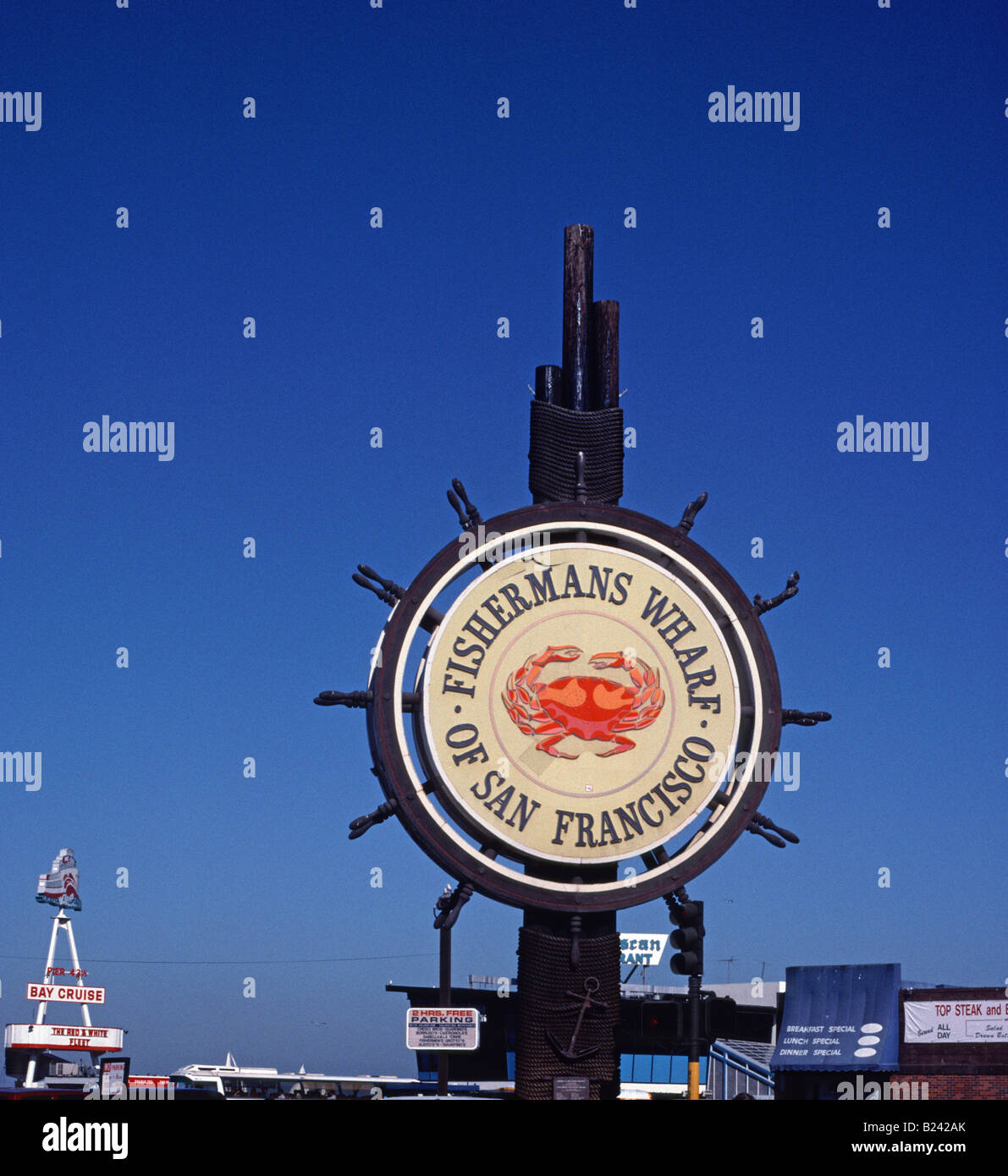 Fishermans wharf crab wheel sign san francisco hi-res stock photography ...