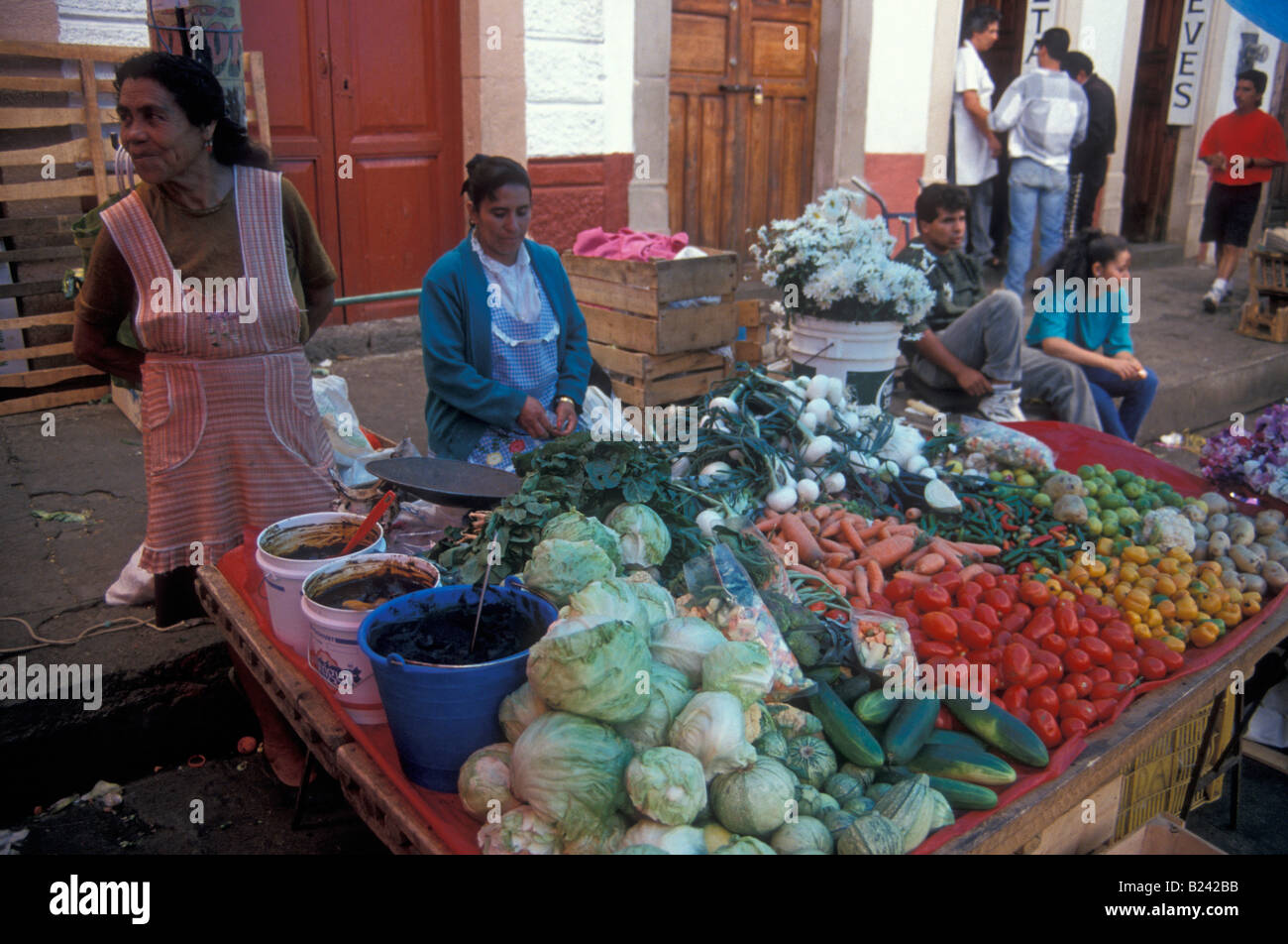 Mexican Produce Stand High Resolution Stock Photography and Images - Alamy
