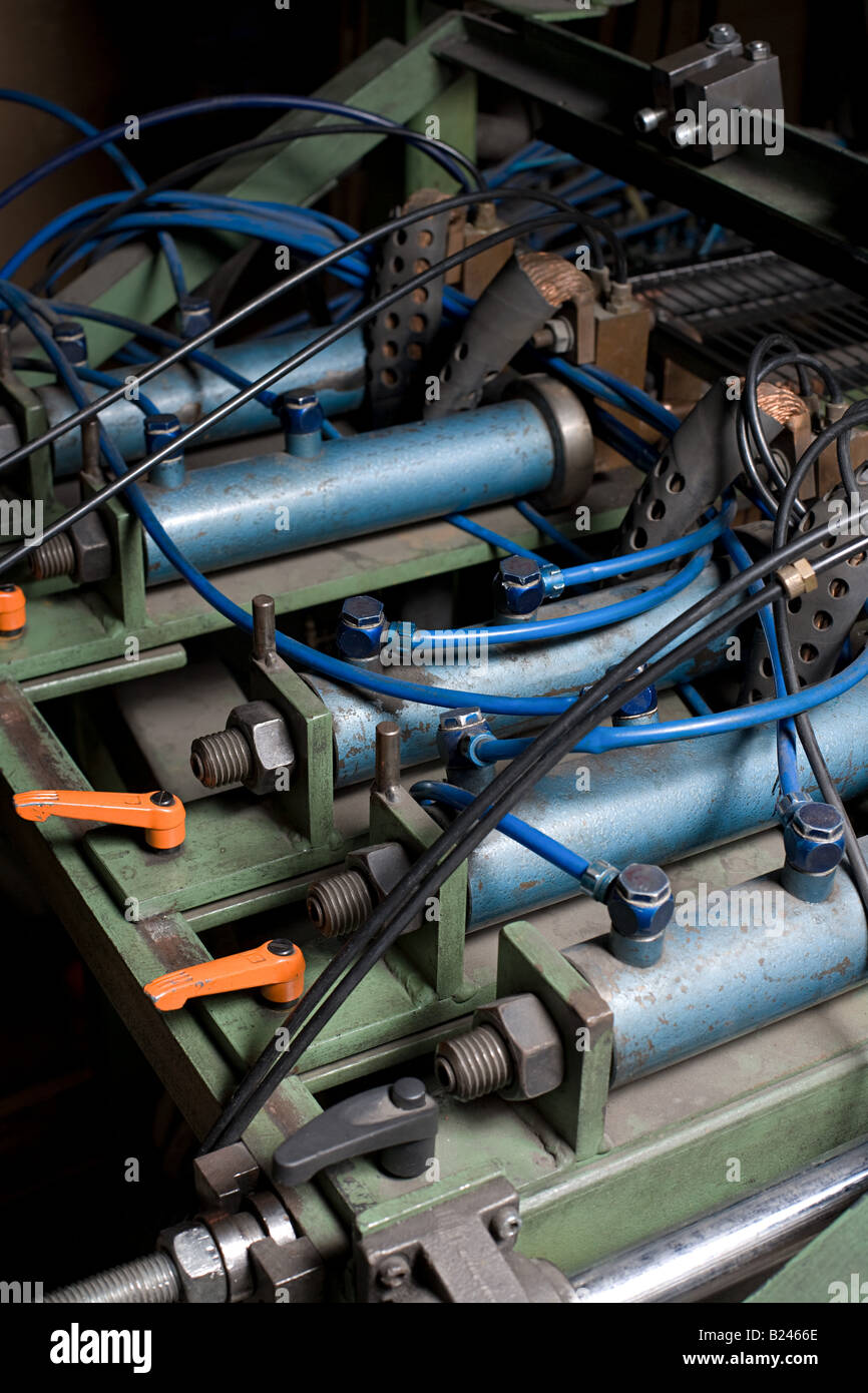 Cable manufacturing techniques hi-res stock photography and images - Alamy