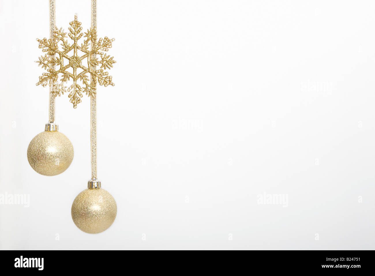 Background golden baubles hanging hi-res stock photography and images ...