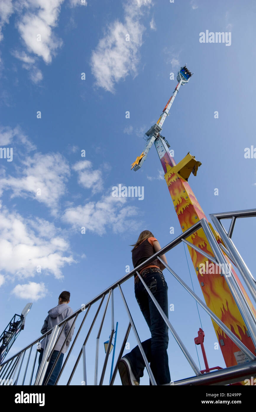 The links market hi-res stock photography and images - Alamy