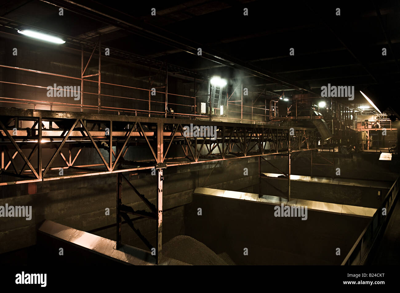 Coal storage power plant hi-res stock photography and images - Alamy