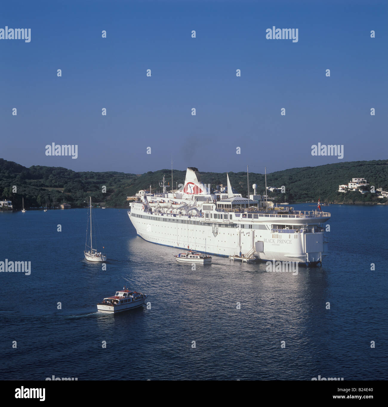 Fred Olsen Cruise Liner "Black Prince", in the approaches to the Port ...
