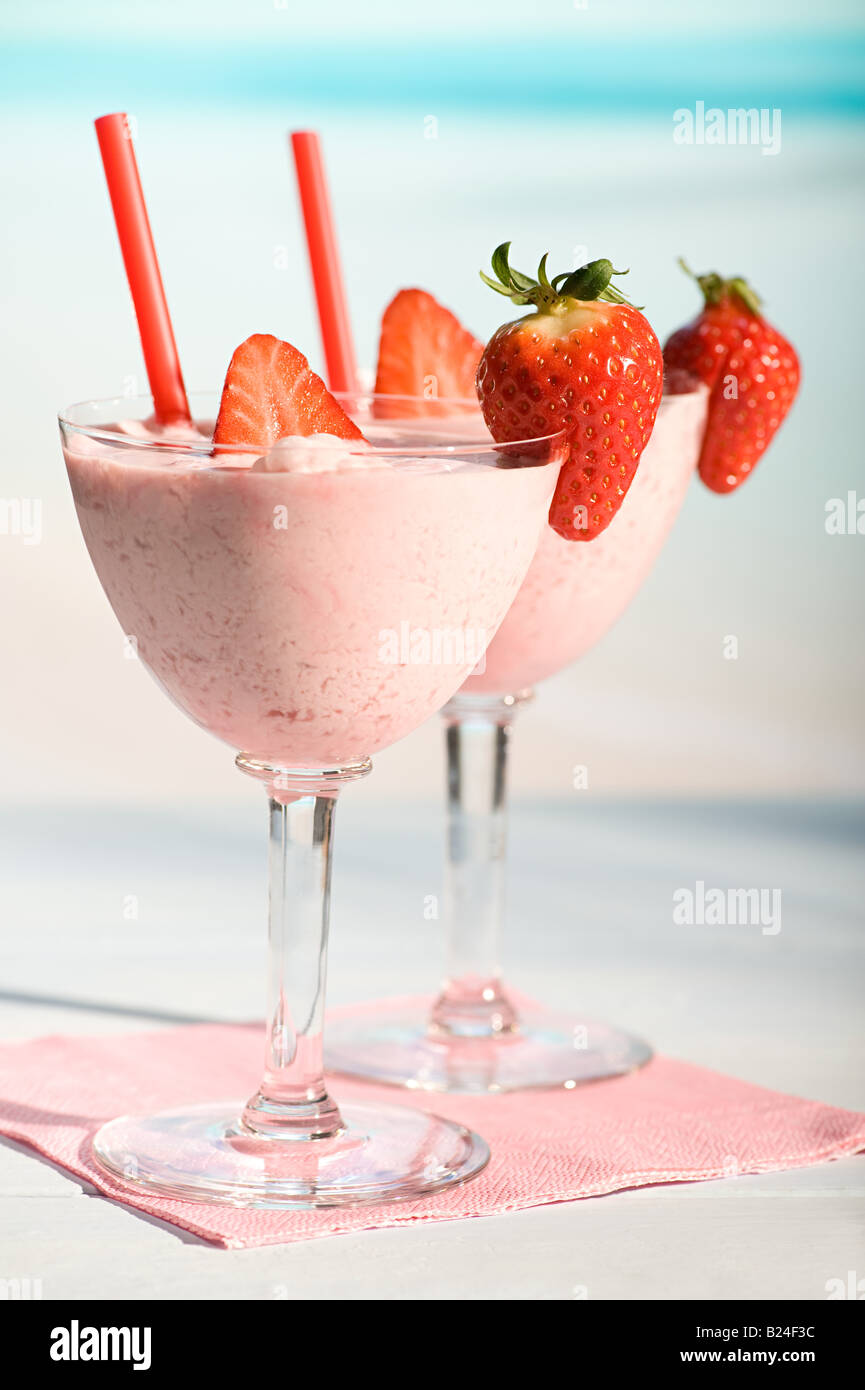 S is for strawberry hi-res stock photography and images - Alamy