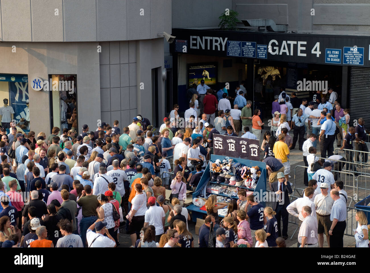 New york yankees jerseys hi-res stock photography and images - Alamy