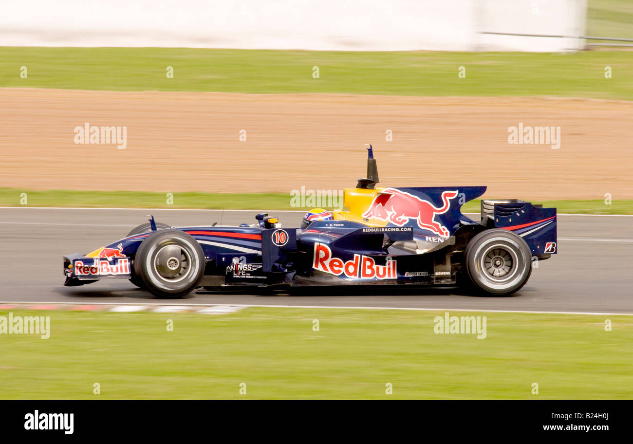 Mark Webber driving a Red Bull Racing F1 car at Silverstone Stock Photo ...