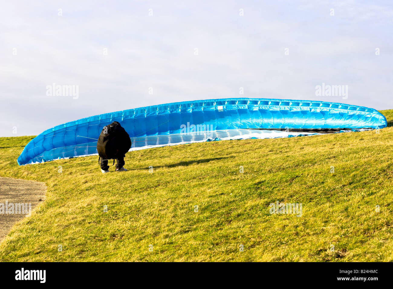 Paraglider preparing to take off Stock Photo - Alamy