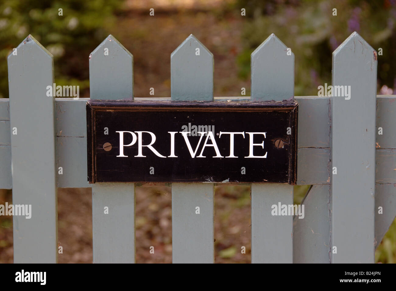 Private sign on a fence Stock Photo - Alamy