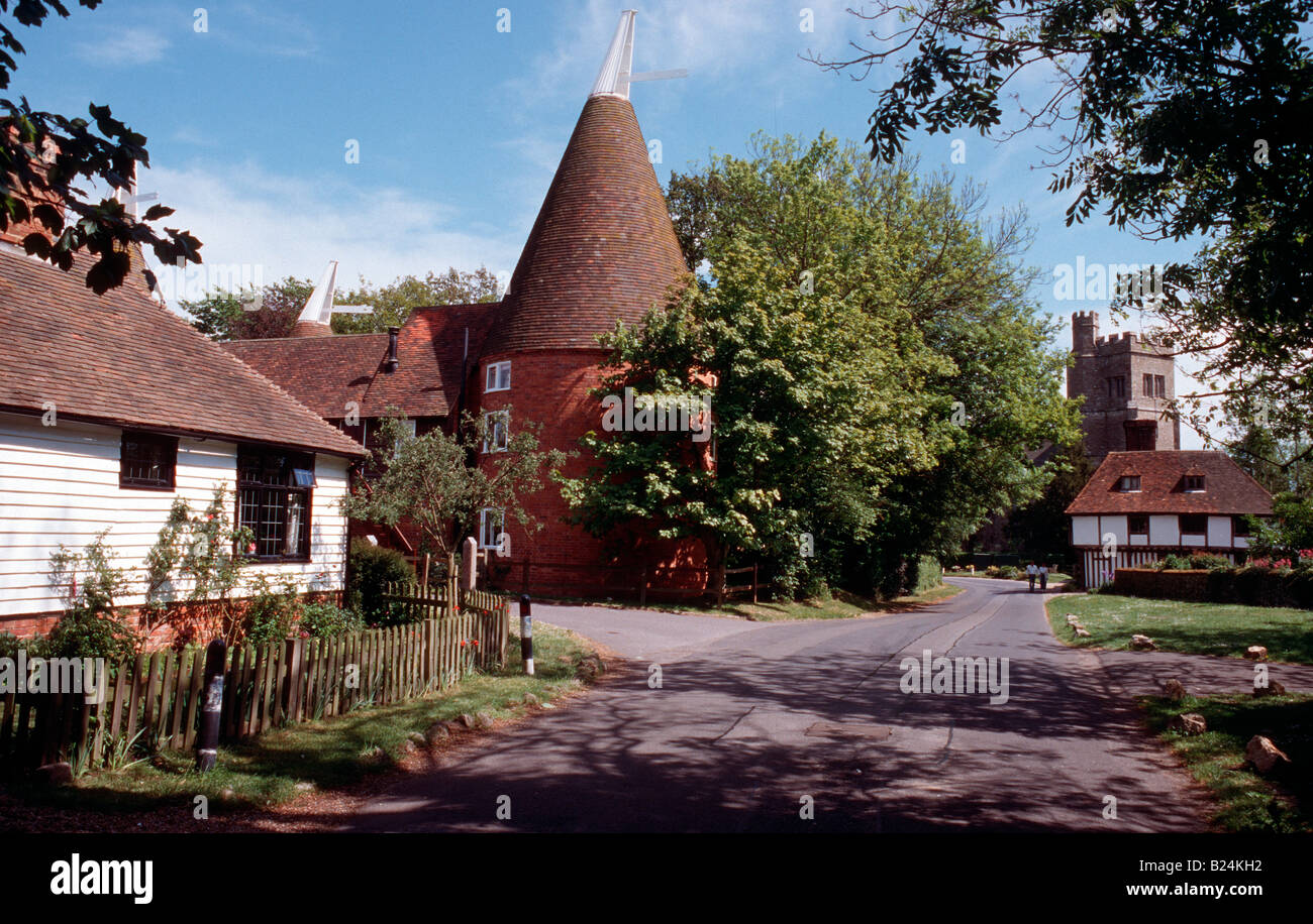 Kentish village hi-res stock photography and images - Alamy